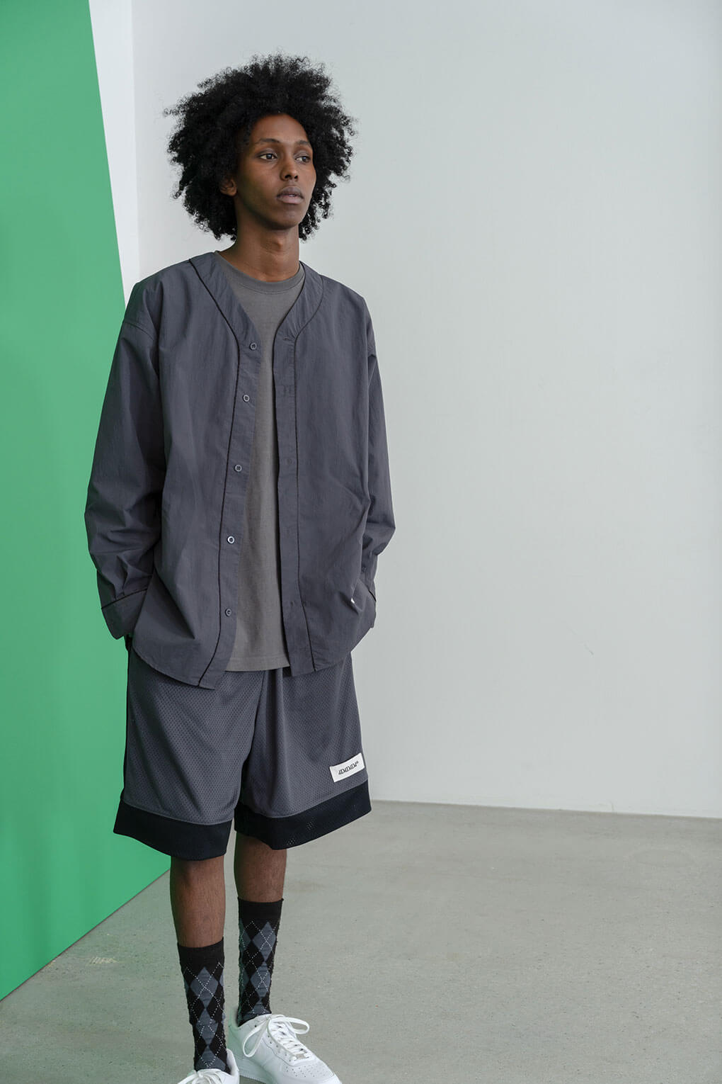 dDdDdDd（デー） + one off day | URBAN RESEARCH