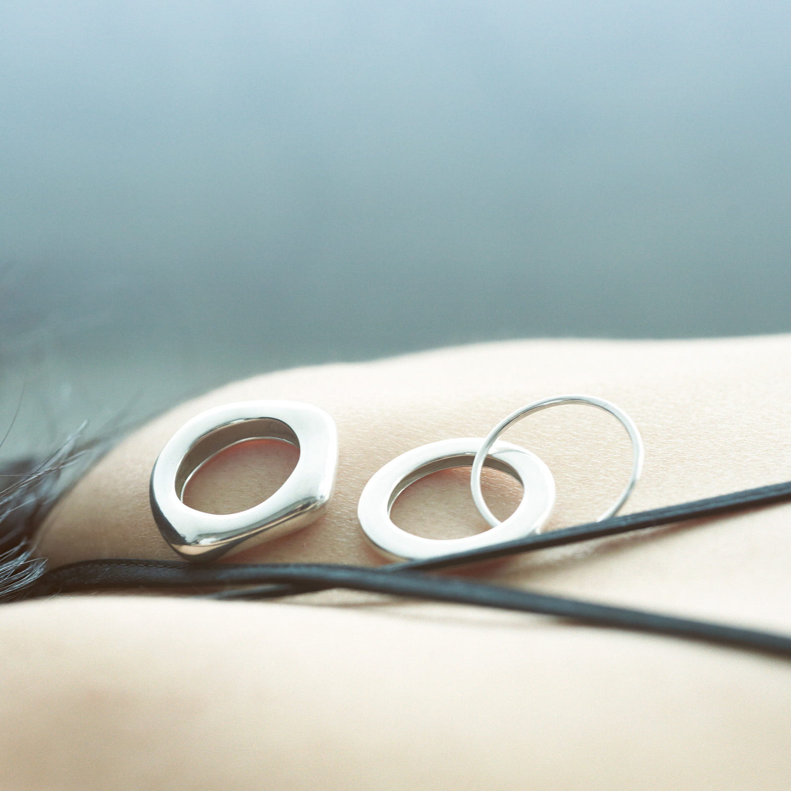 SMELLY só （スメリー ソー） | URBAN RESEARCH MEDIA